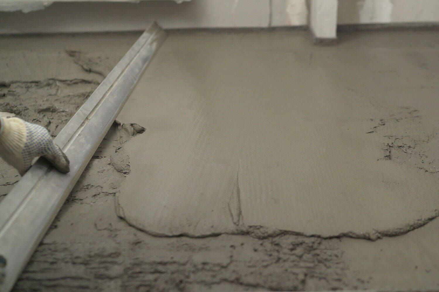 Screed - Delivery Nationwide | MCM SE